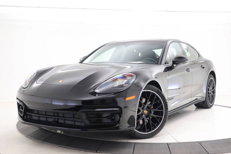 Buy new Porsche Panamera at Rusnak/Pasadena