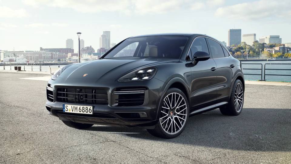 Used Porsche Cayenne Turbo S E-Hybrid Coupé (MY23) for sale at Porsche ...