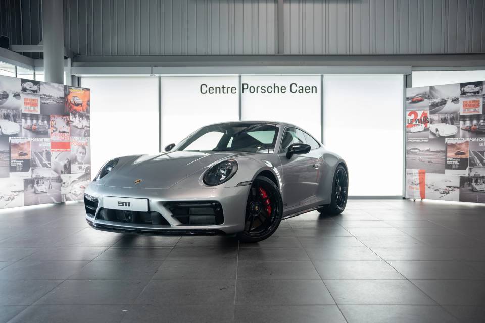 Achetez un Porsche 911 Carrera GTS neufs ou dans votre Centre Porsche Caen