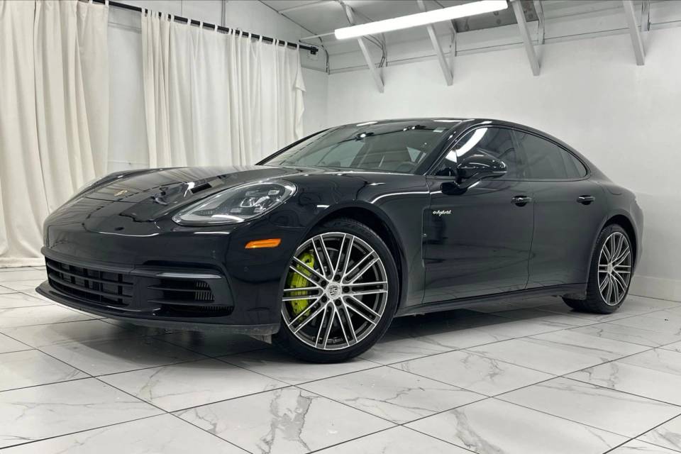 Used Porsche Panamera 4 E-Hybrid for sale at Porsche Delaware