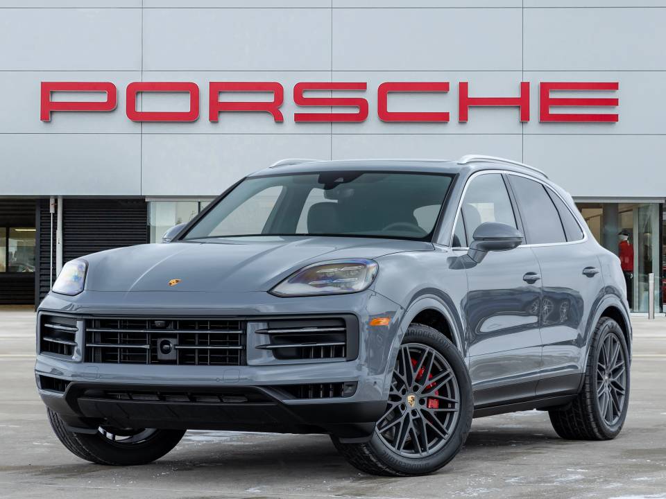 New Porsche Cayenne S for sale at Porsche Centre North Toronto