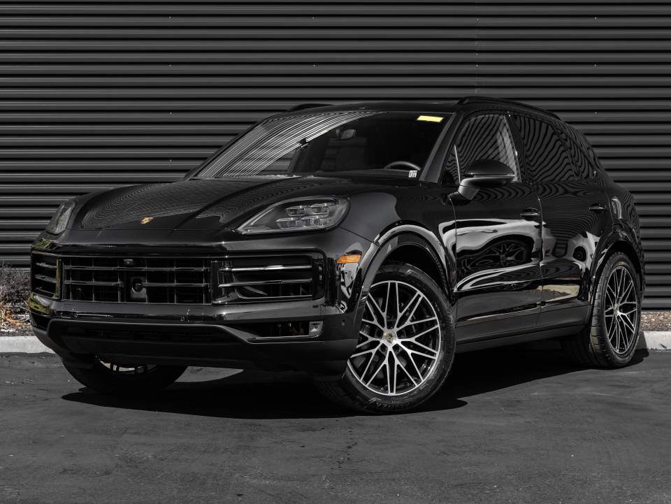 Used Porsche Cayenne S (MY24) for sale at Porsche Huntington