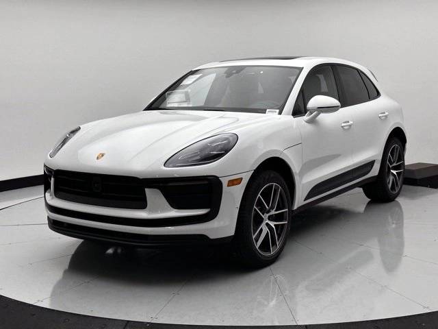 Buy new Porsche Macan at Porsche Chantilly