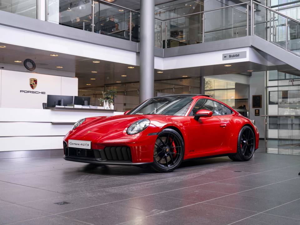 Kjøp en ny Porsche 911 Carrera 4 GTS hos Porsche Center Oslo