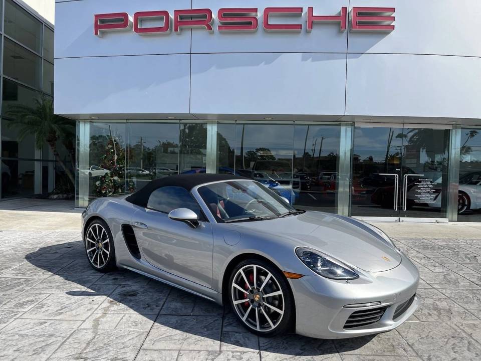 Buy used Porsche 718 Boxster S at Suncoast Porsche