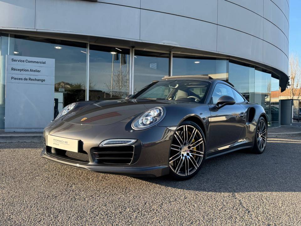 Achetez un Porsche 911 Turbo S d'occasion ou dans votre Centre Porsche ...