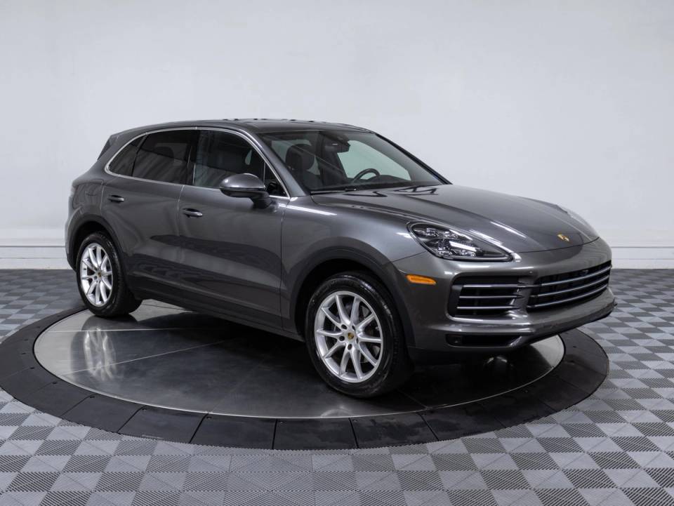 Buy used Porsche Cayenne at Isringhausen Imports