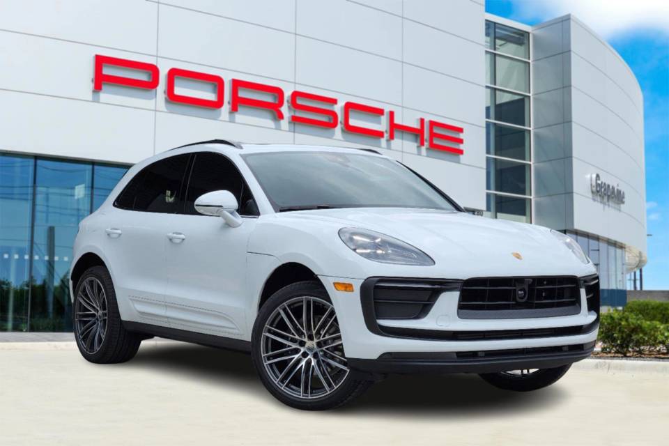 Buy new Porsche Macan at Porsche Dallas