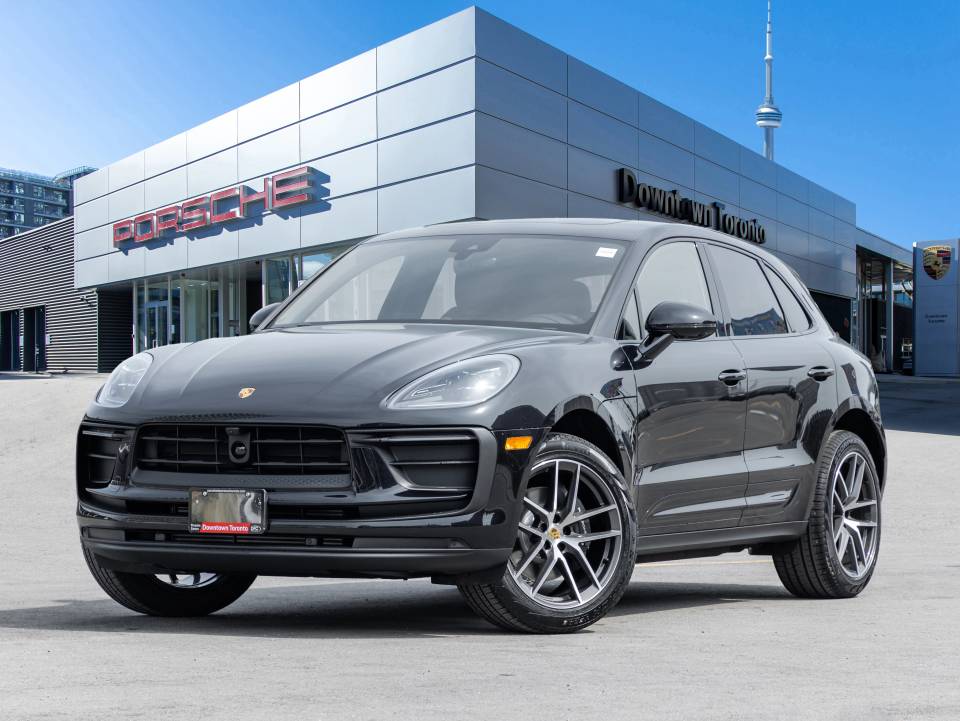 Achetez votre Porsche Macan neuve au Porsche Centre Downtown Toronto