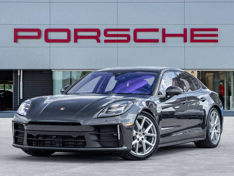 Achetez un Porsche Panamera 4 neufs ou dans votre Porsche Centre North ...