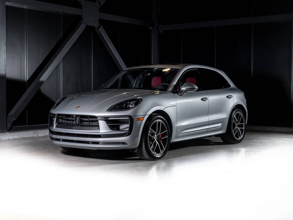 New Porsche Macan S for sale at Porsche Centre Québec