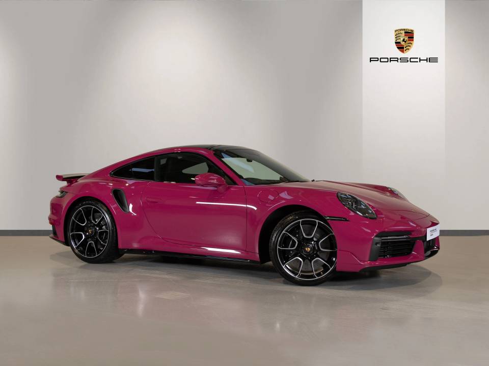 Buy new Porsche 911 Turbo S at Porsche Centre West London