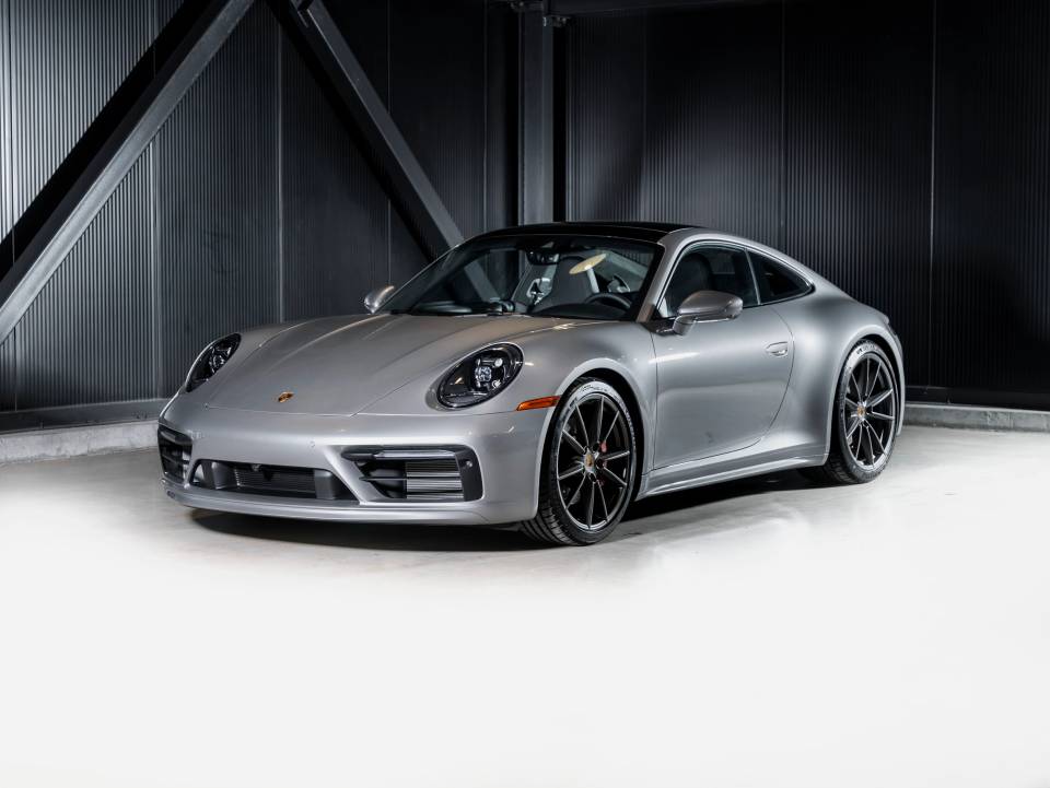 Achetez un Porsche 911 Carrera 4S neufs ou dans votre Porsche Centre Québec