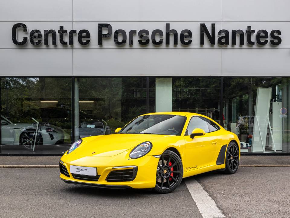 Achetez un Porsche 911 Carrera S d'occasion ou dans votre Centre ...