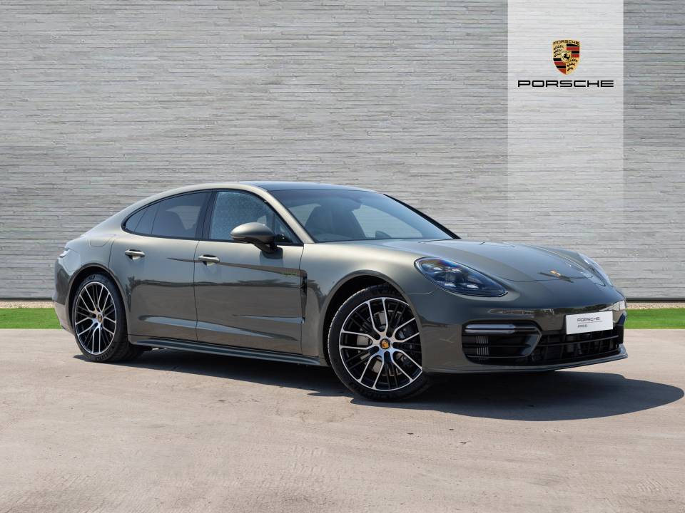 Buy new Porsche Panamera 4 E-Hybrid Platinum Edition at Porsche Centre ...