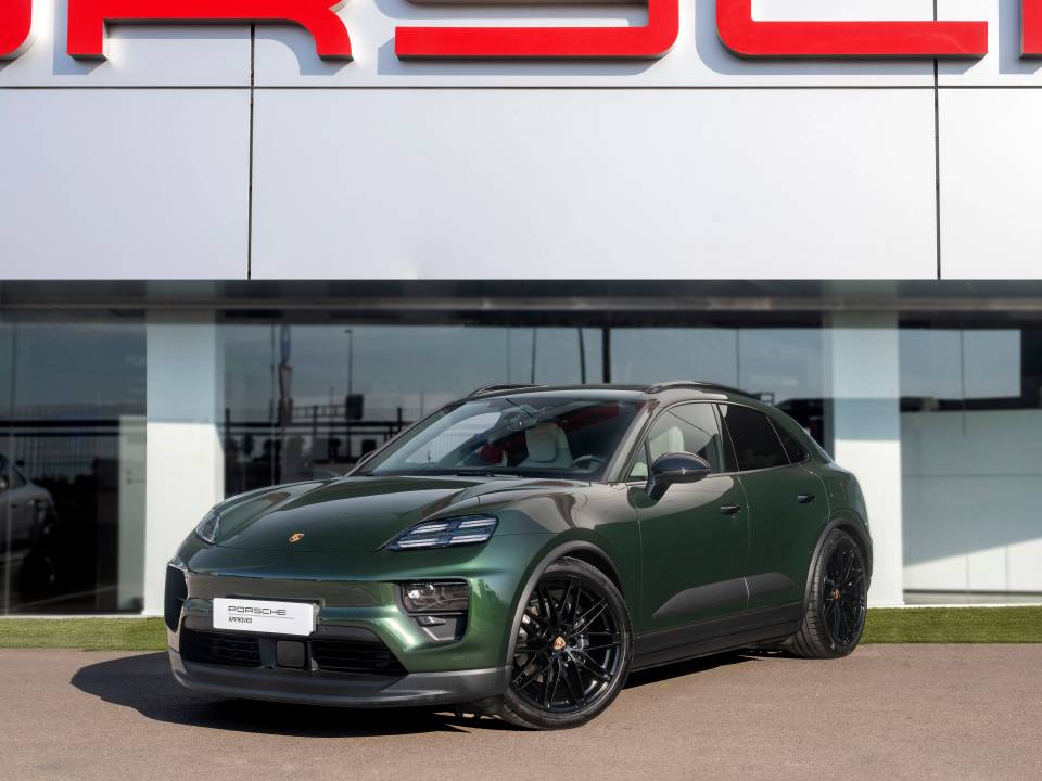 Compre el Porsche Macan 4 de sus sueños en Centro Porsche Valencia