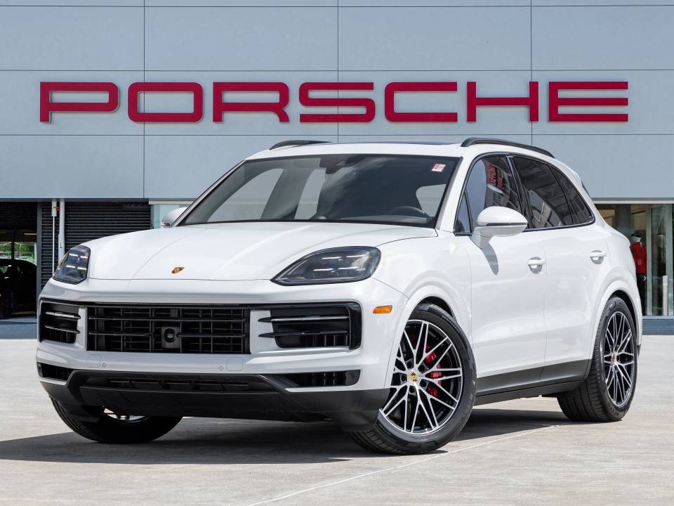 New Porsche Cayenne S for sale at Porsche Centre North Toronto