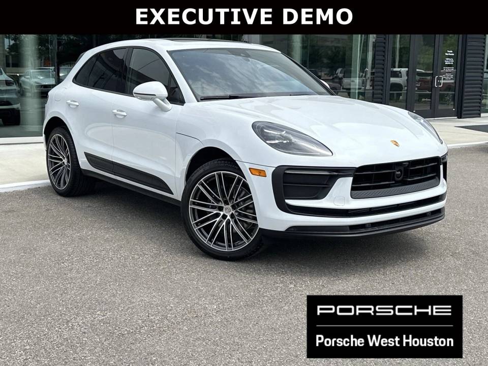 Buy new Porsche Macan at Porsche West Houston