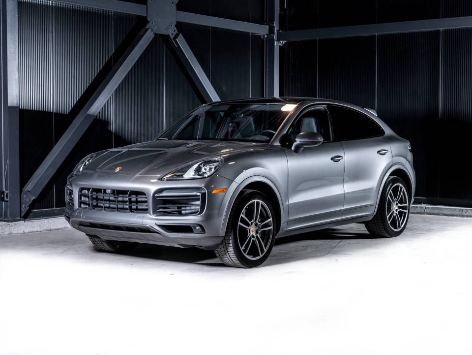 Buy used Porsche Cayenne Coupe at Porsche Centre Québec
