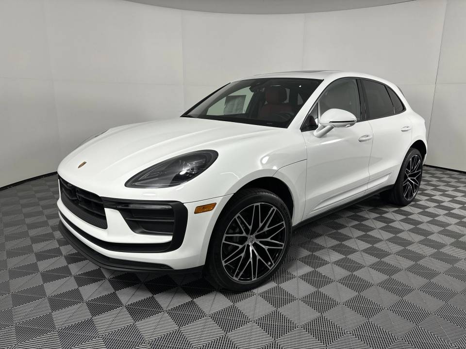 Used Porsche Macan for sale at Porsche River Oaks
