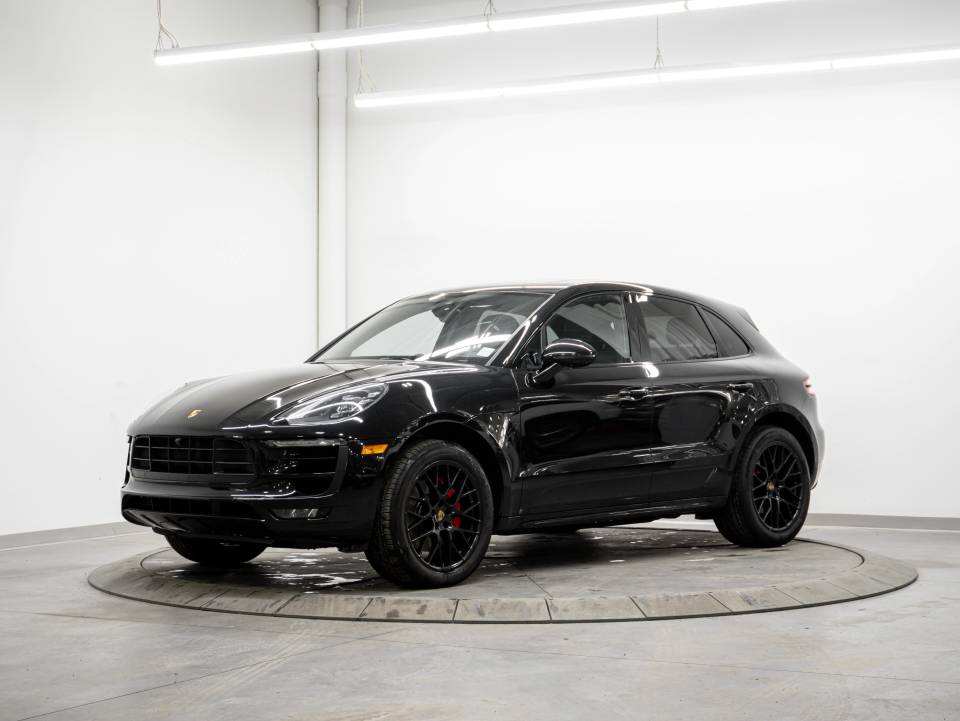 Used Porsche Macan GTS for sale at Porsche Centre Edmonton