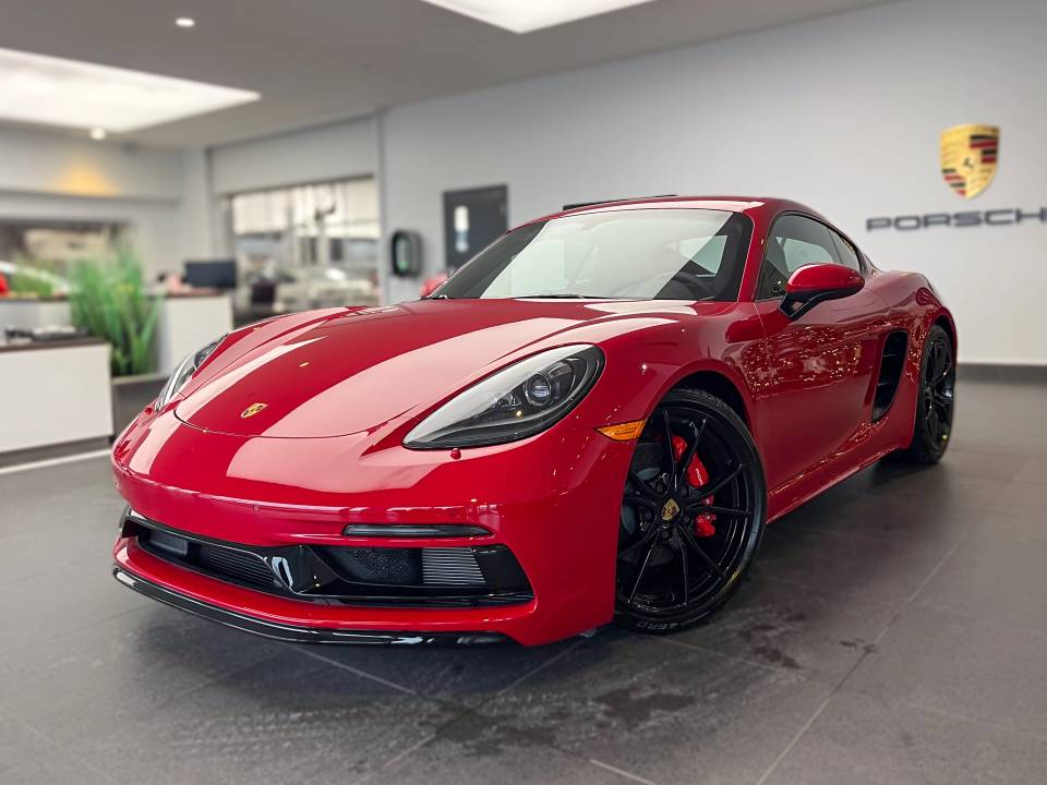 Achetez un Porsche 718 Cayman S neufs ou dans votre Porsche Centre Lauzon