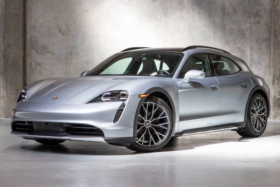 Buy new Porsche Taycan 4 Cross Turismo at Porsche San Francisco