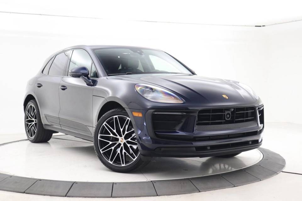 Buy used Porsche Macan at Rusnak/Pasadena