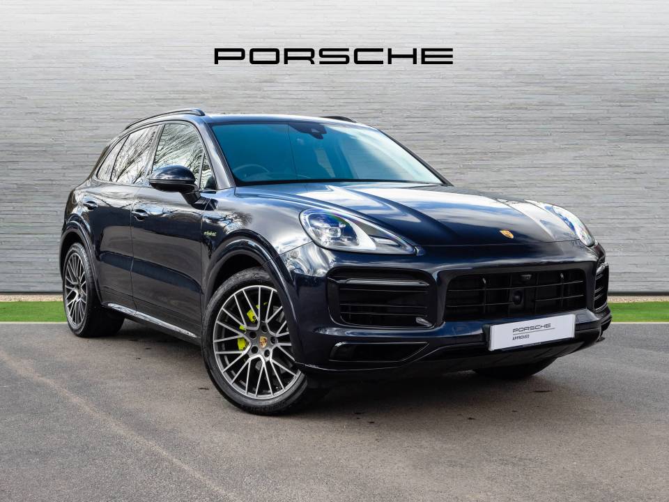 Used Porsche Cayenne E-Hybrid (MY23) for sale at Porsche Centre Stockport
