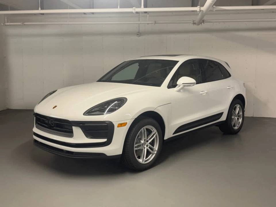 Used Porsche Macan for sale at Porsche Burlington