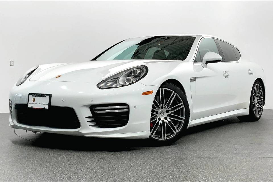Buy used Porsche Panamera Turbo at Porsche Centre Langley