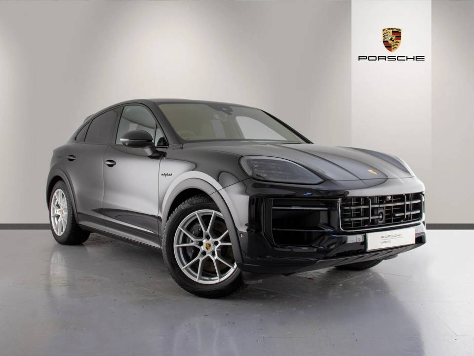 Buy Pre-Owned Porsche Cayenne E-Hybrid Coupé at Porsche Centre Tonbridge