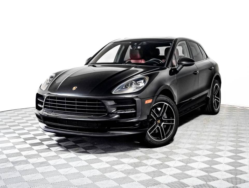 Buy used Porsche Macan at Porsche Riverside