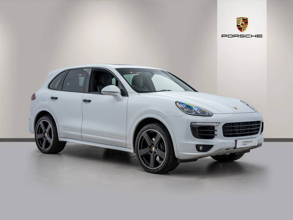 Buy Pre-Owned Porsche Cayenne Diesel Platinum Edition at Porsche Centre ...
