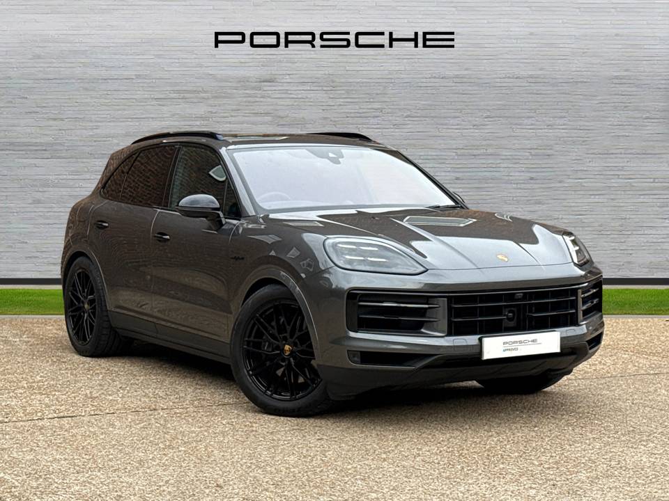 Used Porsche Cayenne E-Hybrid (MY24) for sale at Porsche Centre Mid Sussex