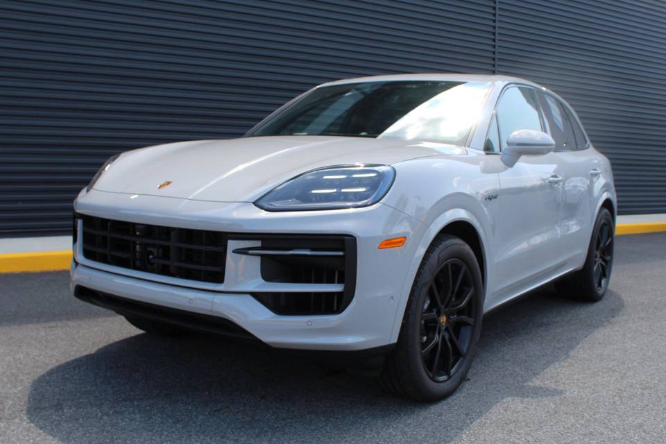 New Porsche Cayenne E-Hybrid for sale at Porsche Princeton
