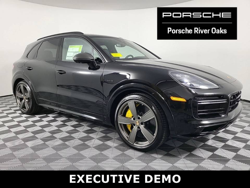 Buy new Porsche Cayenne Turbo S E-Hybrid at Porsche River Oaks