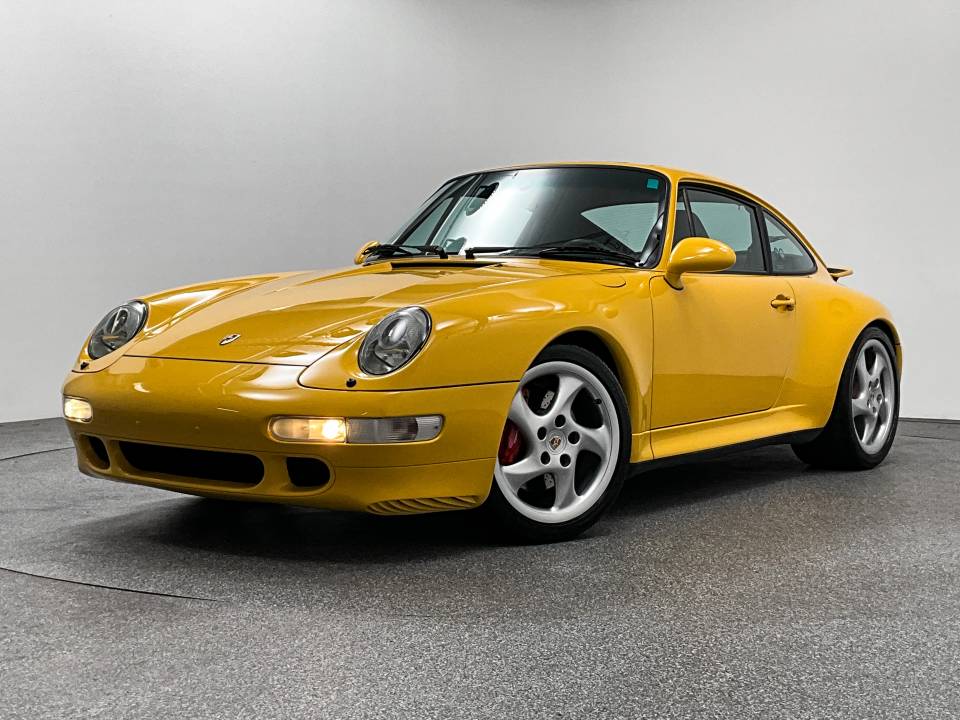 Achetez un Porsche 911 Carrera 4S Coupe d'occasion ou dans votre ...