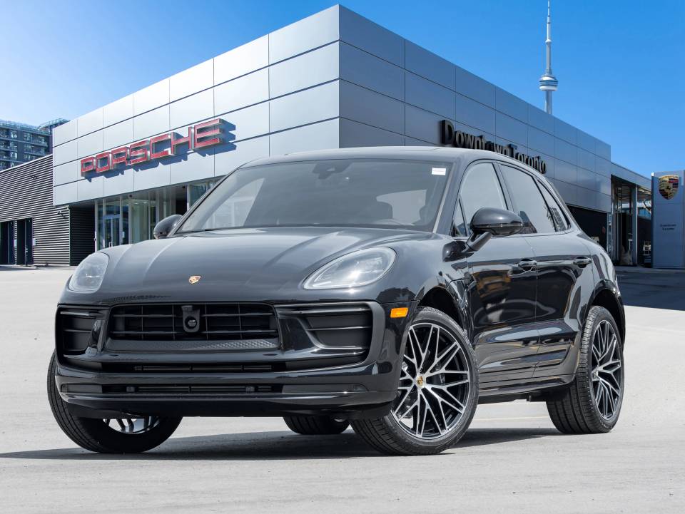 New Porsche Macan for sale at Porsche Centre Downtown Toronto