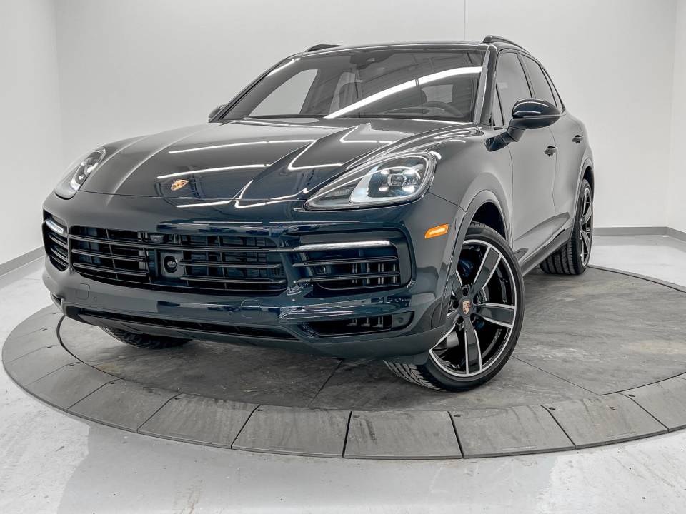 Buy used Porsche 2023 Porsche Cayenne at Porsche Centre Edmonton