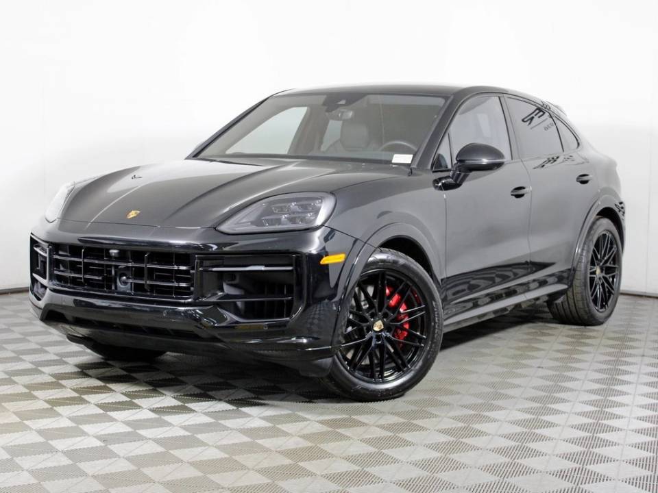 Used Porsche Cayenne S Coupe for sale at Porsche Lincolnwood