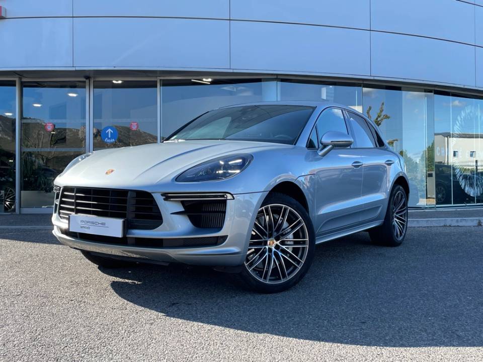 Achetez un Porsche Macan Turbo d'occasion ou dans votre Centre Porsche ...