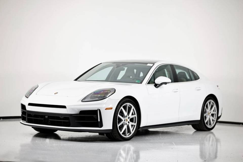 New Porsche Panamera 4 for sale at Porsche Virginia Beach