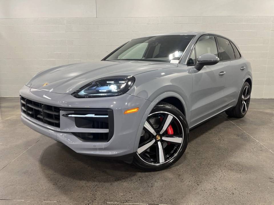 Buy used Porsche Cayenne S at Hendrick Porsche