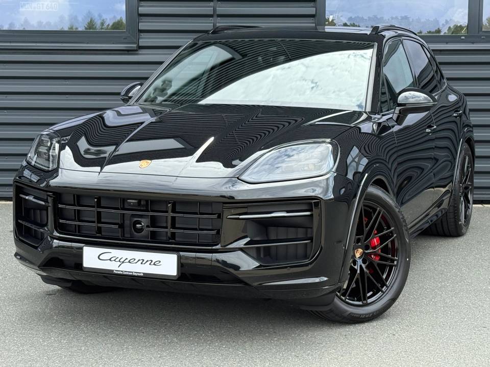 Porsche Cayenne GTS neu beim Porsche Zentrum Bayreuth kaufen