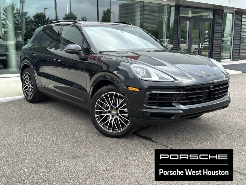 Buy new Porsche Cayenne at Porsche West Houston