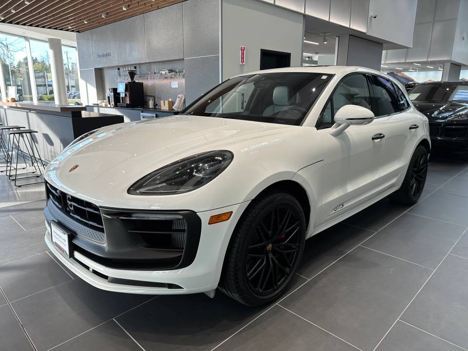Buy new Porsche Macan GTS at Porsche Centre Richmond