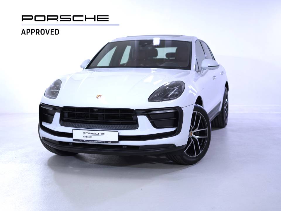 Used Porsche Macan for sale at Porsche Centre Kuwait